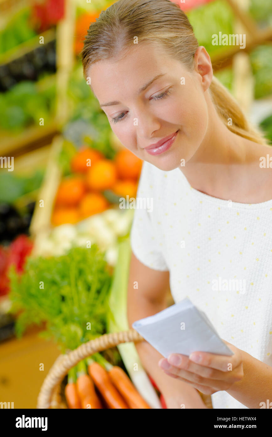 Weekly note hi-res stock photography and images - Alamy