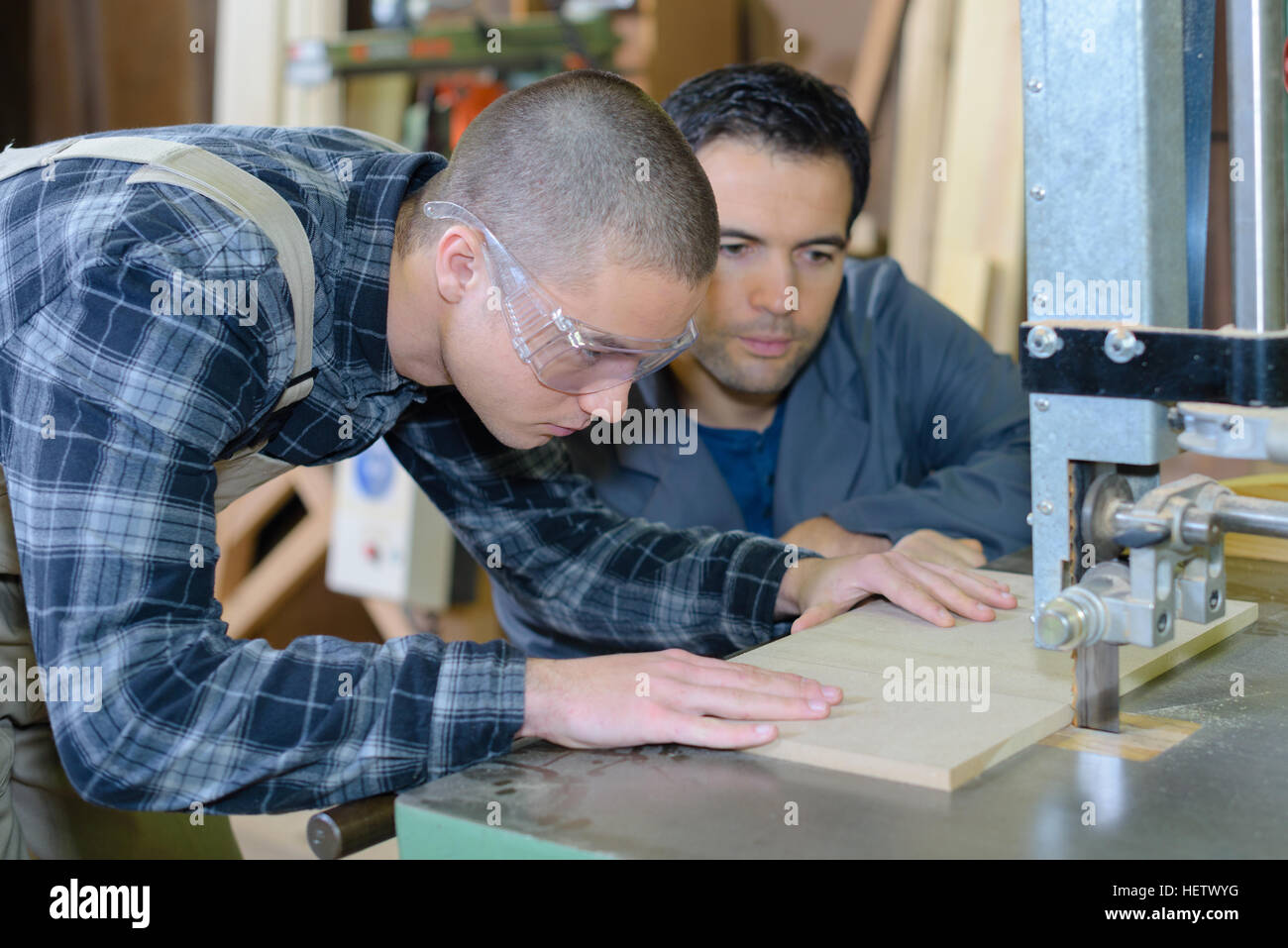 guide in cutting Stock Photo - Alamy