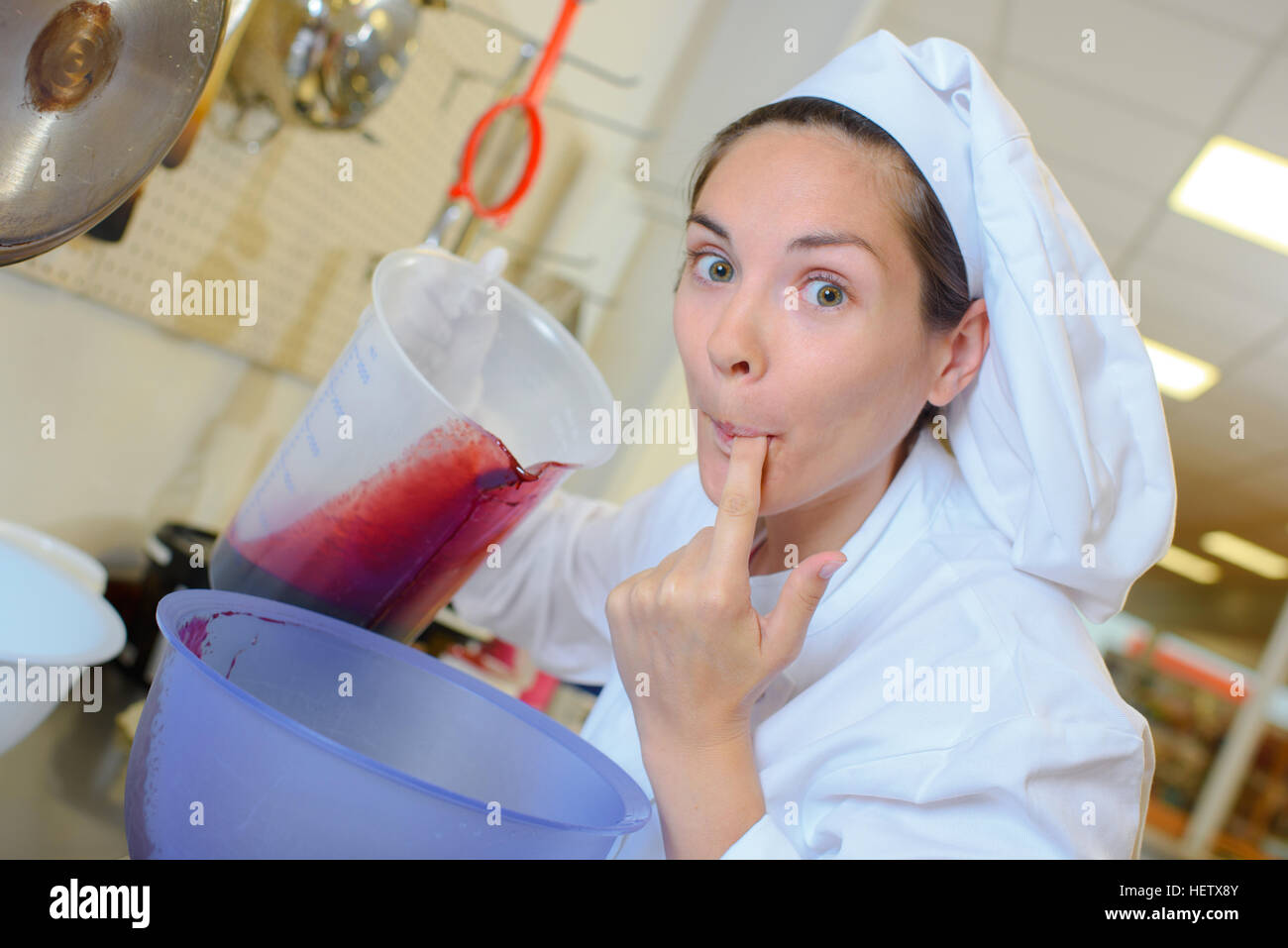 chef tasting the liquid mixture Stock Photo - Alamy
