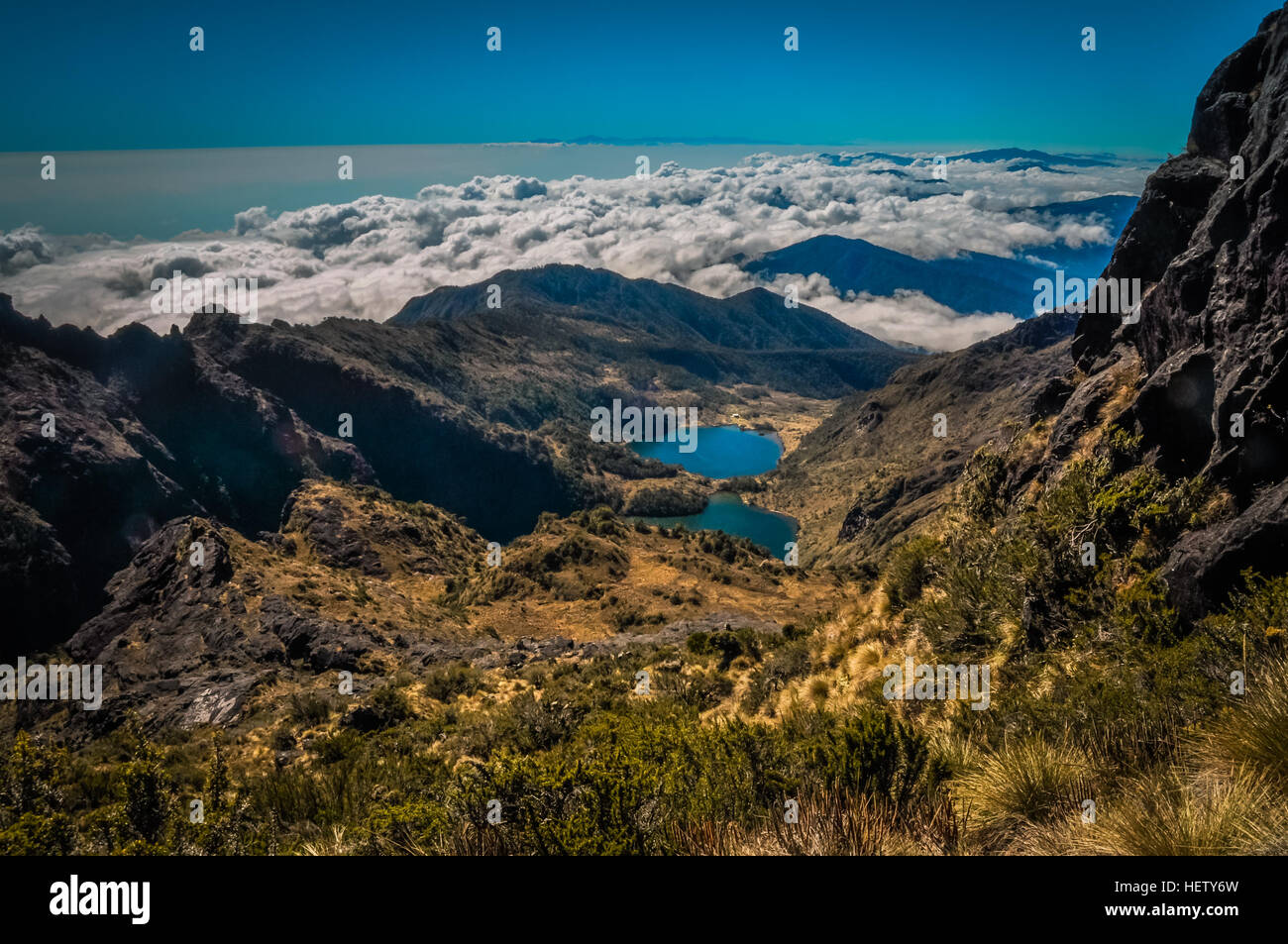 Asia papua new guinea mount hi-res stock photography and images - Alamy