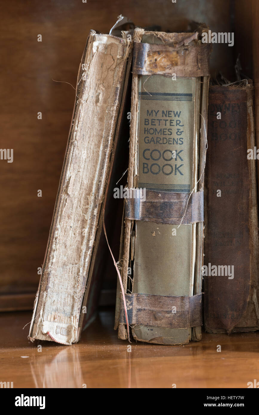 Old books on a shelf Stock Photo - Alamy