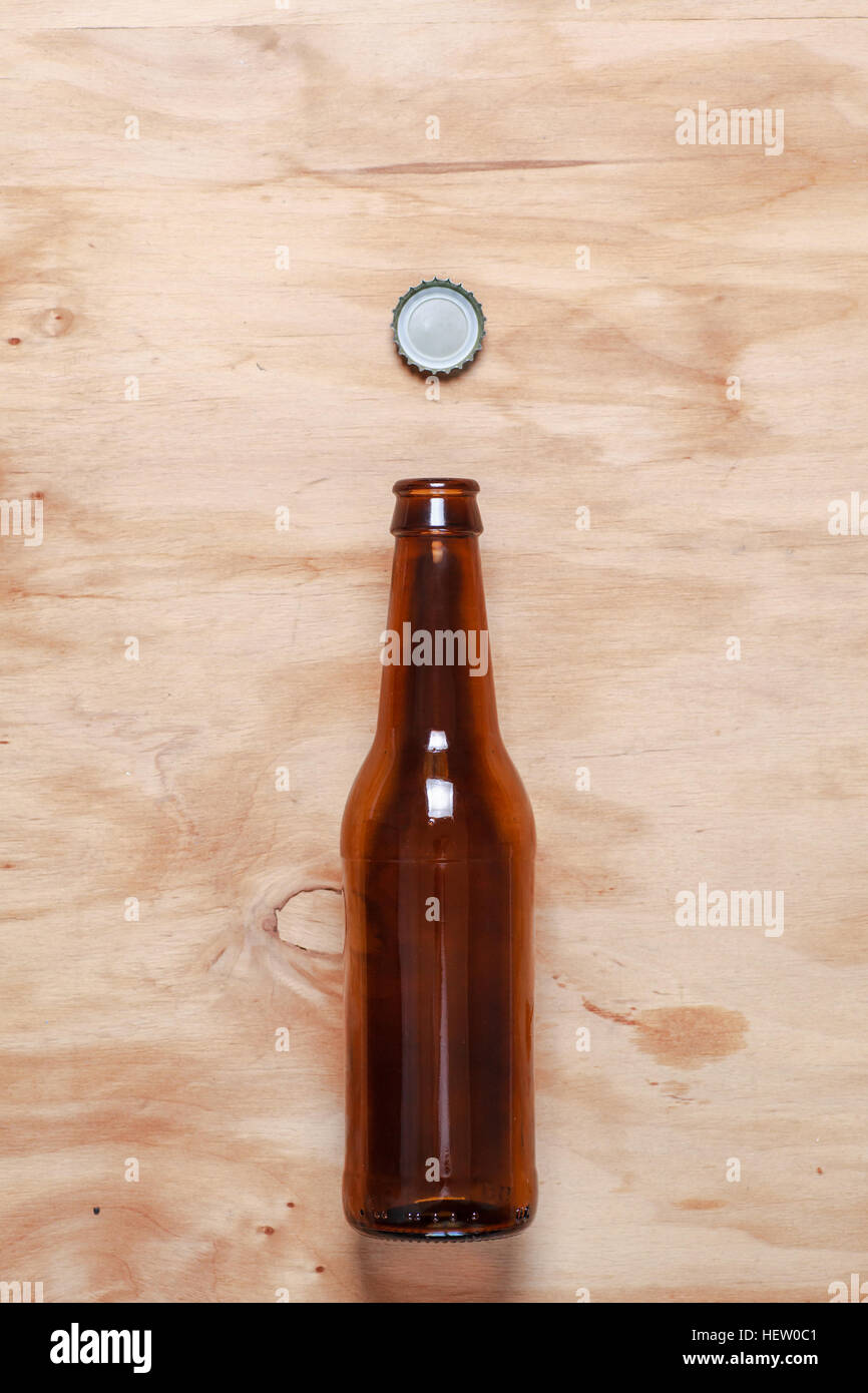 Empty beer bottle hi-res stock photography and images - Alamy