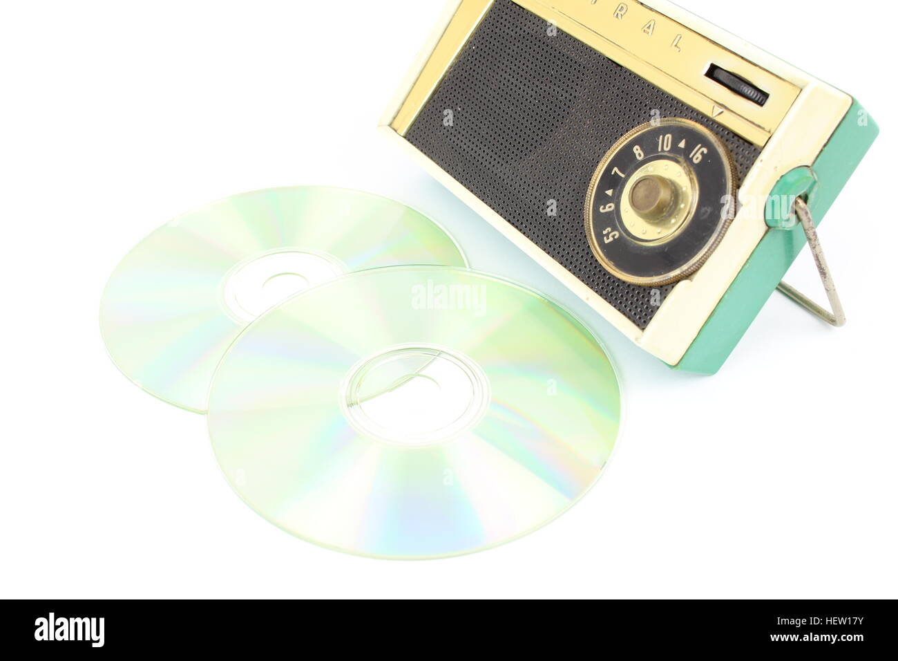 Cd, vintage radio, concept of mp3 music Stock Photo - Alamy