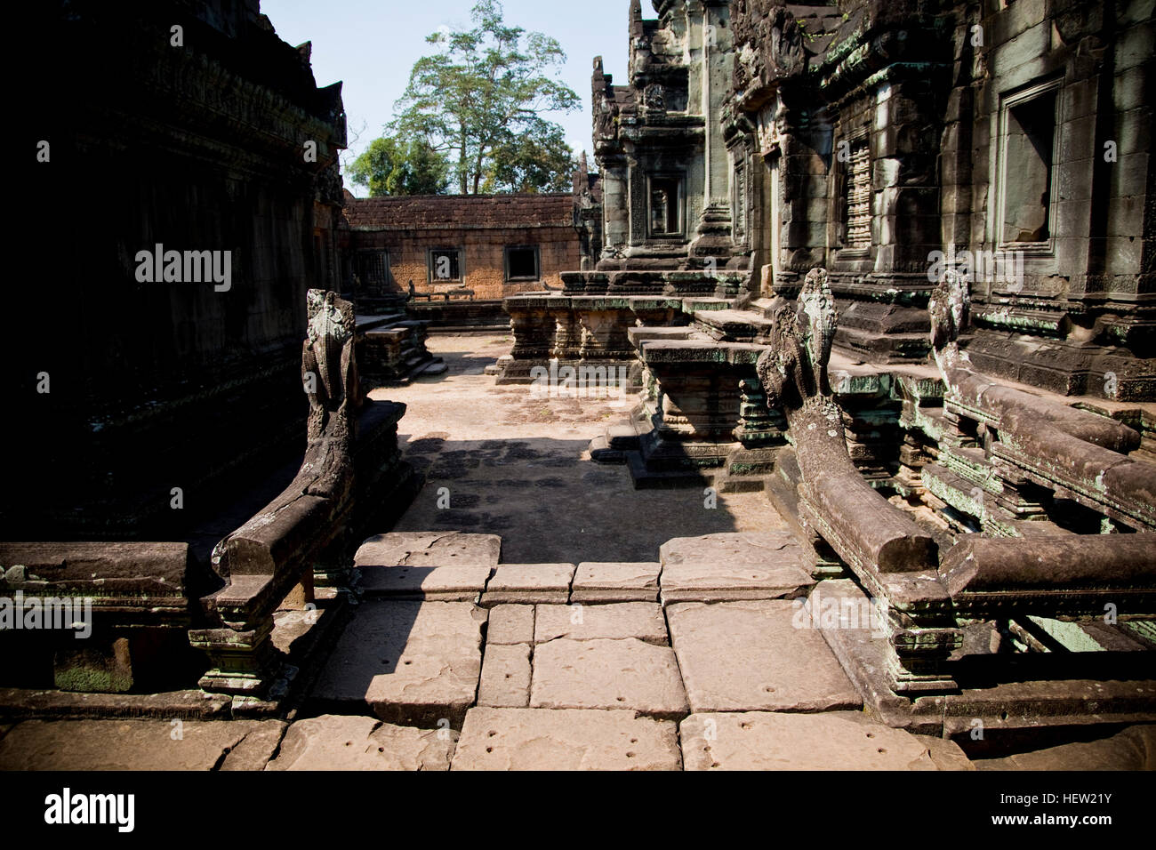 Angkor wat city of temples hi-res stock photography and images - Alamy