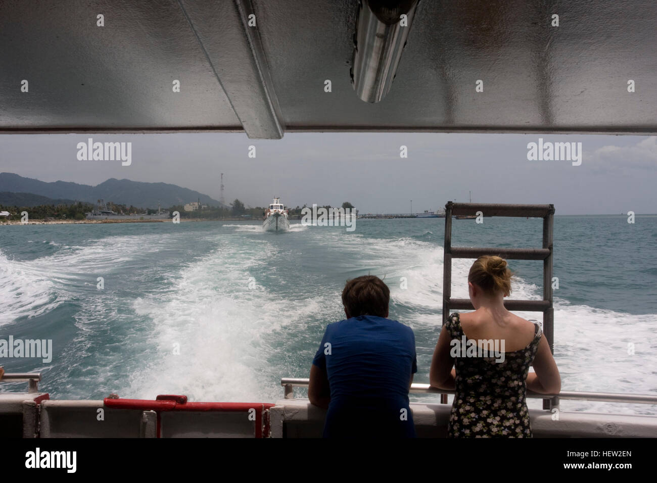 The back of a ferry leaving Koh Tao Stock Photo - Alamy