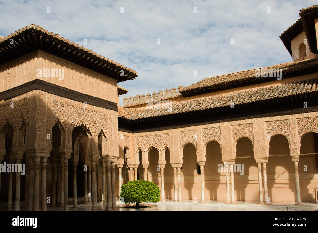 EUROPE, SPAIN, Granada, Al Hambra Palace, archways in the Palace of the ...