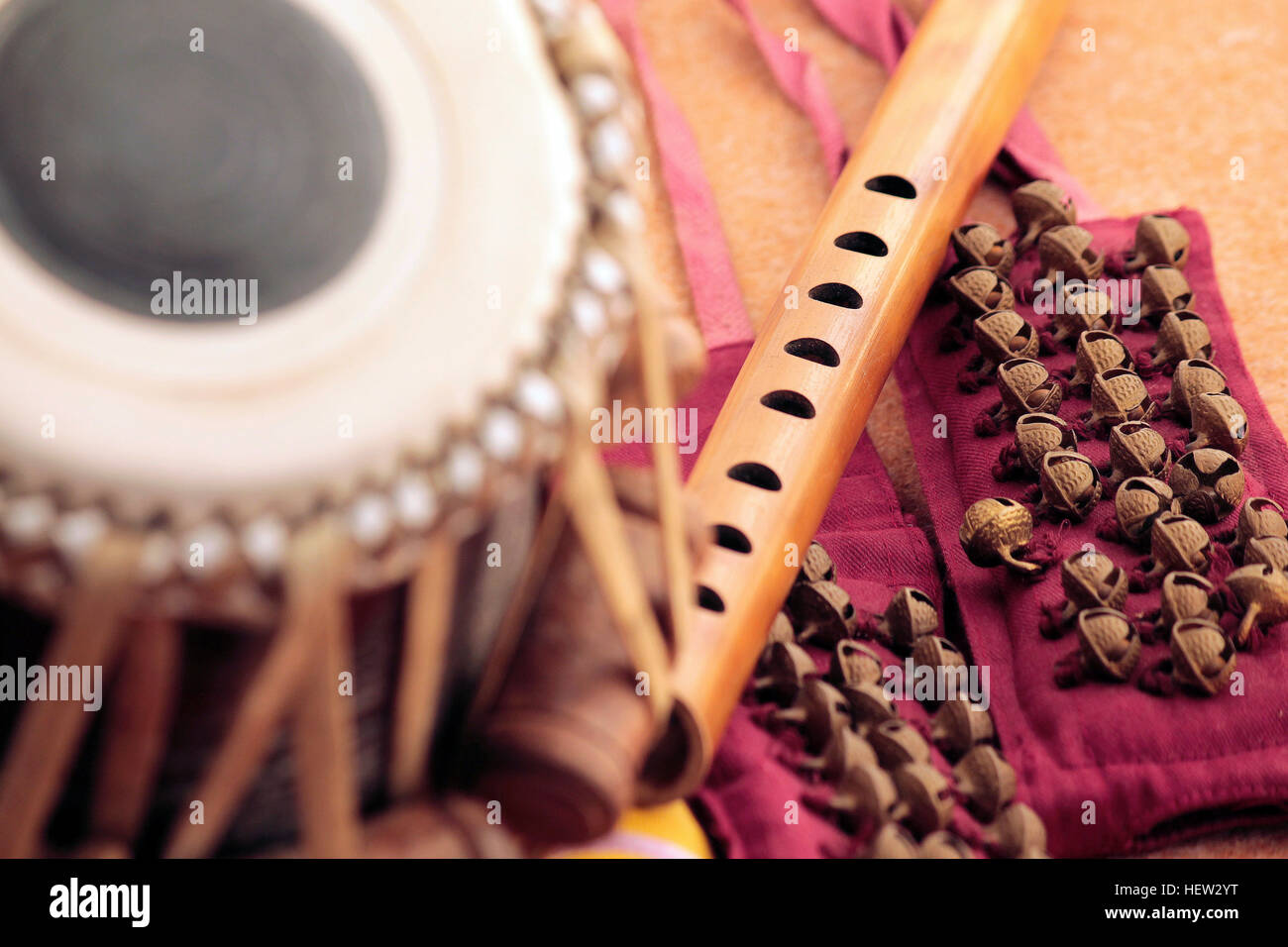 Musical instruments of kerala hi-res stock photography and images - Alamy