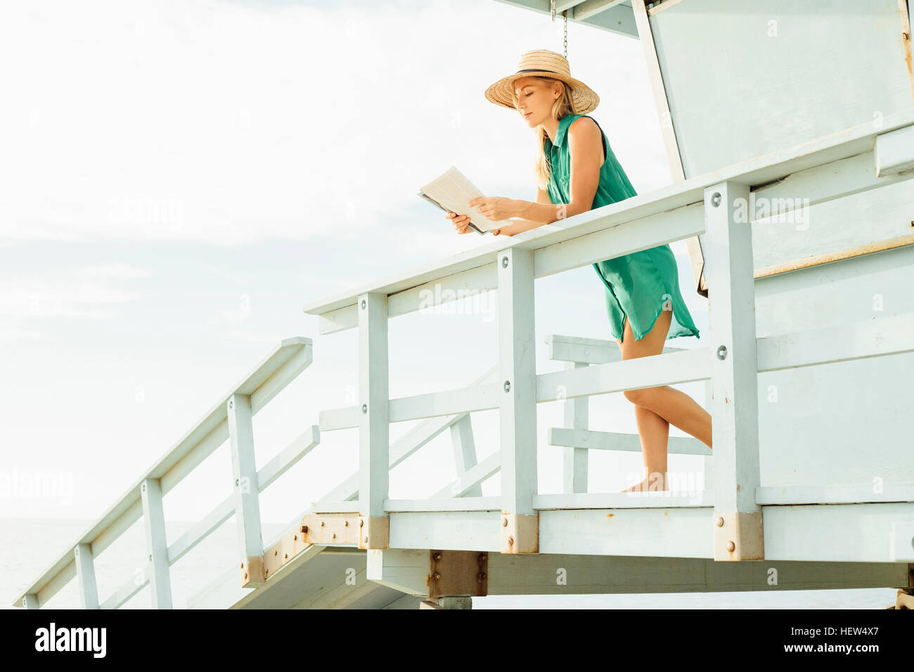 Lifeguard tower woman hi-res stock photography and images - Alamy