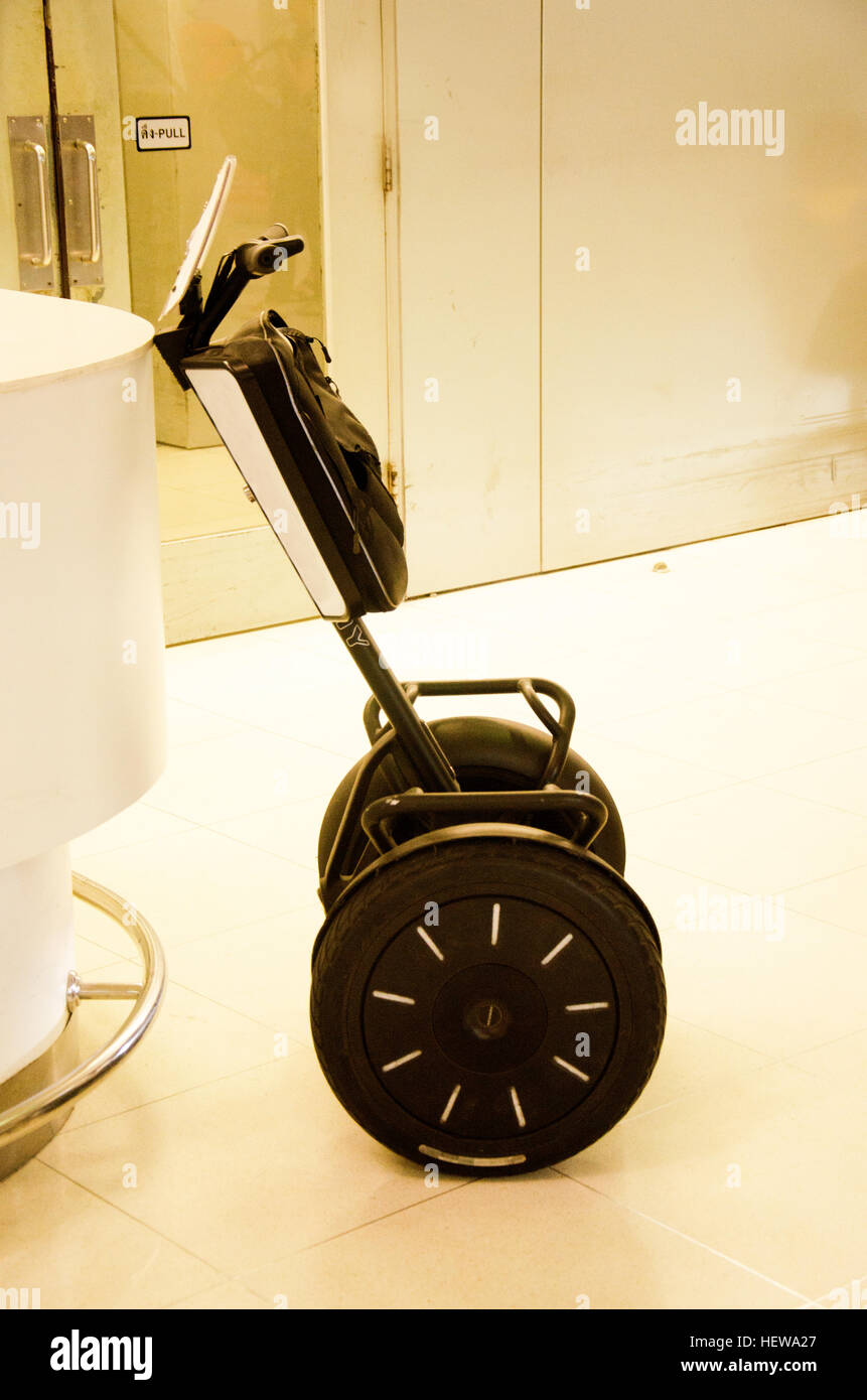 Smart electric scooter balance board wheel for security guard use at ...