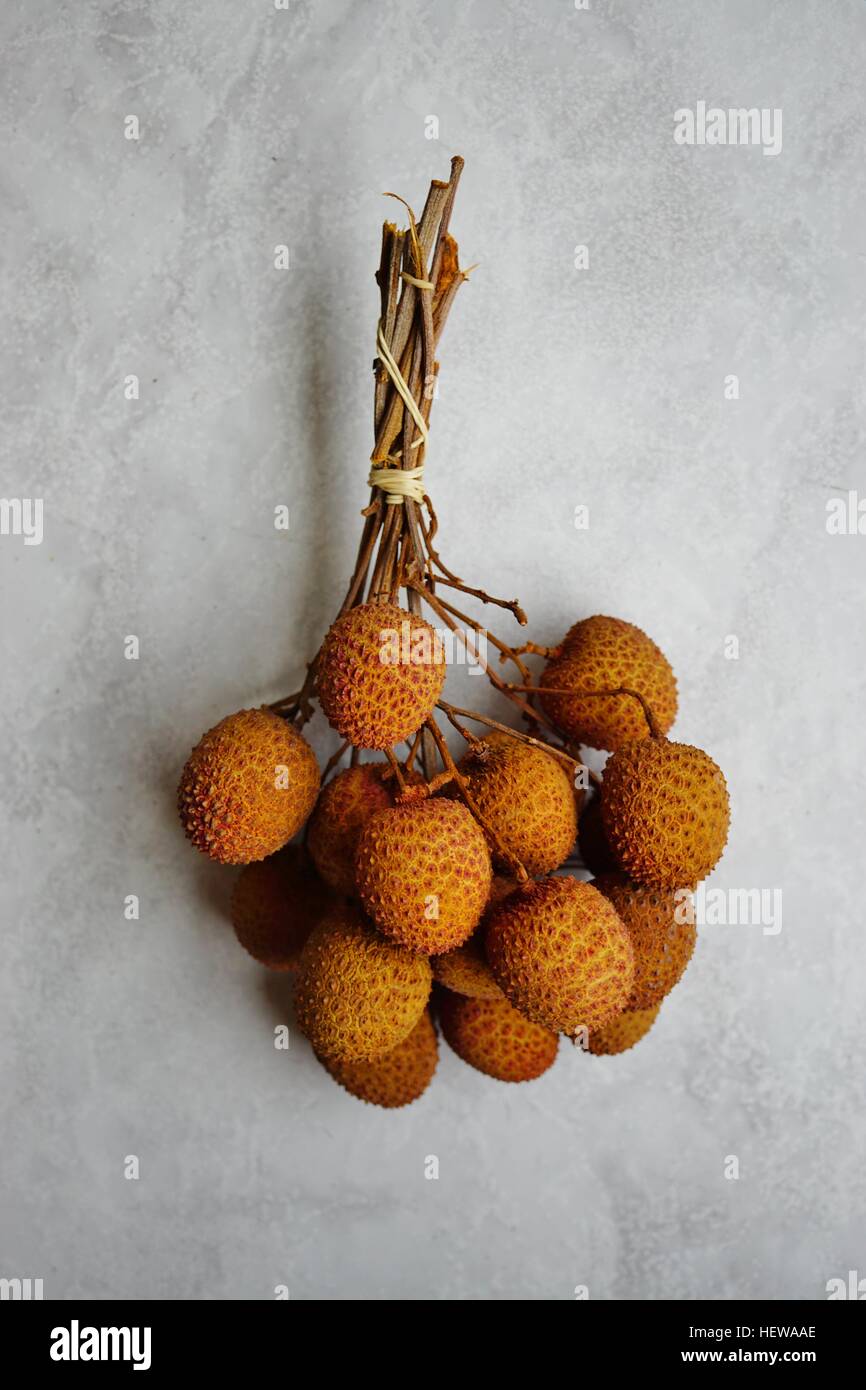 Lychee bunch hi-res stock photography and images - Alamy