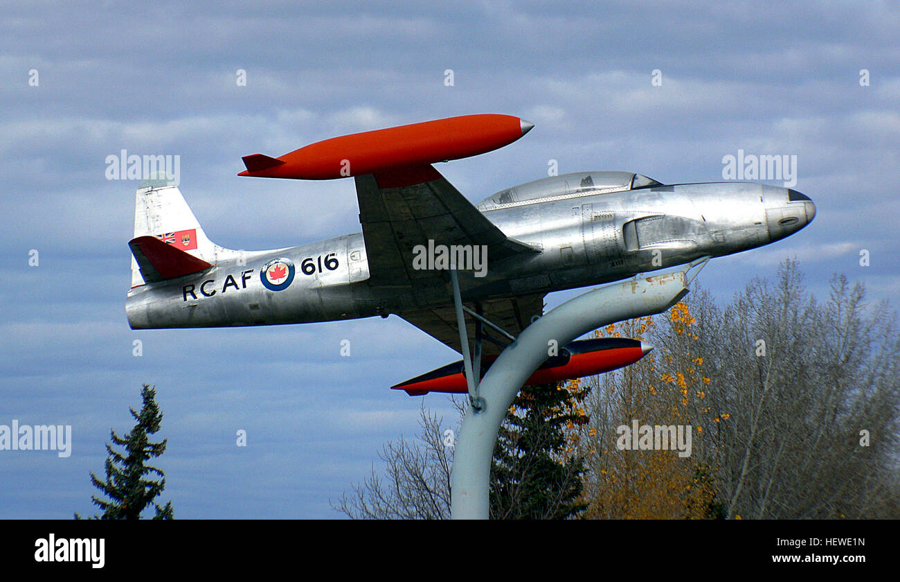 T 33 Shooting Star High Resolution Stock Photography and Images - Alamy