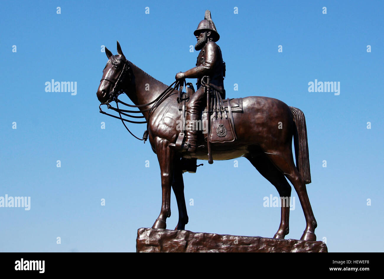Statue Colonel Macleod High Resolution Stock Photography and Images - Alamy