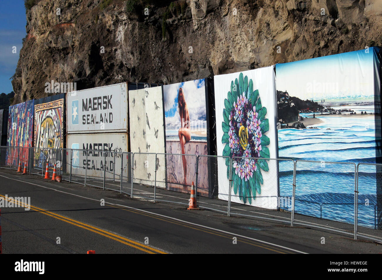Shipping container graffiti hi-res stock photography and images - Alamy