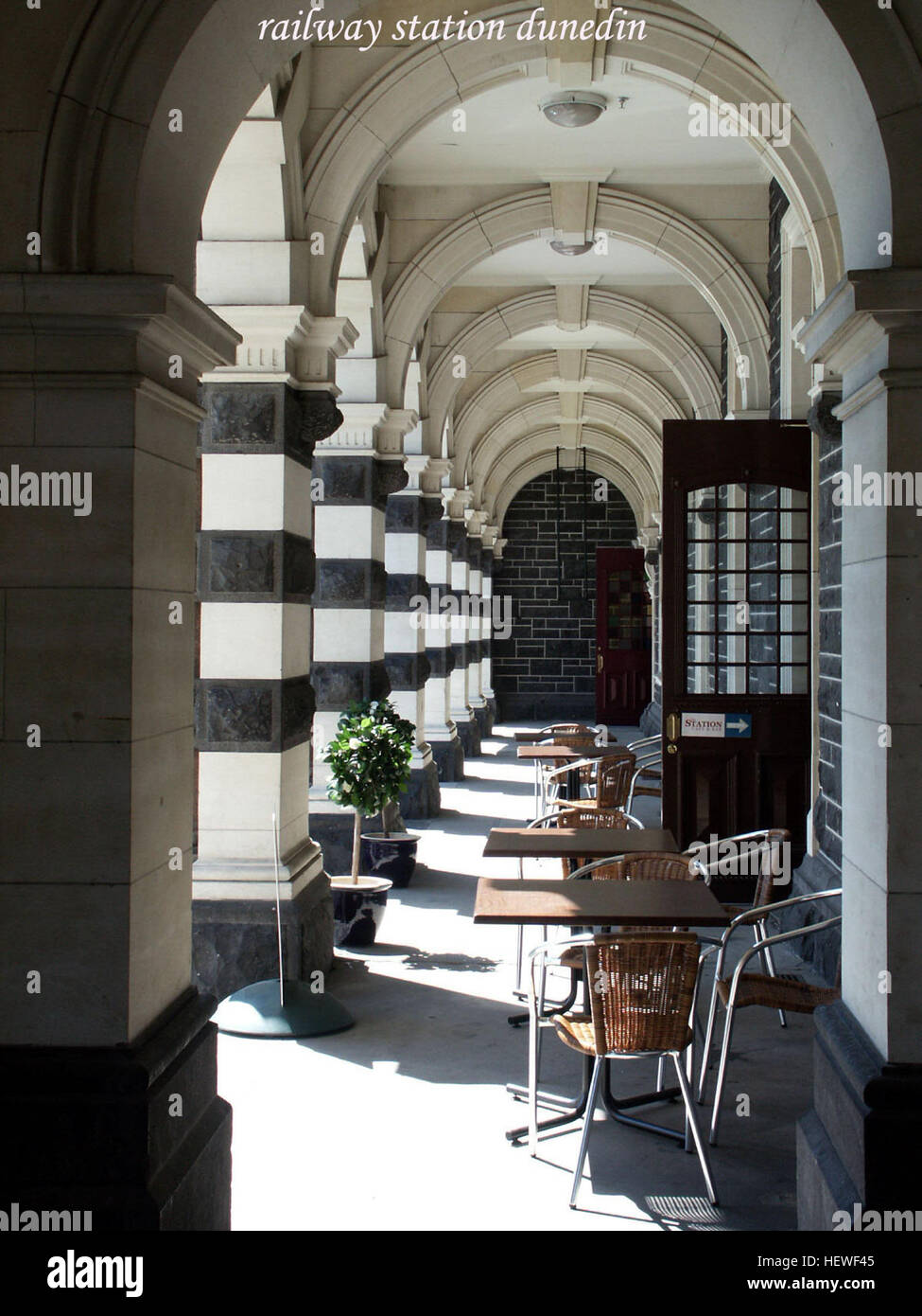 Dunedin bus hi-res stock photography and images - Alamy