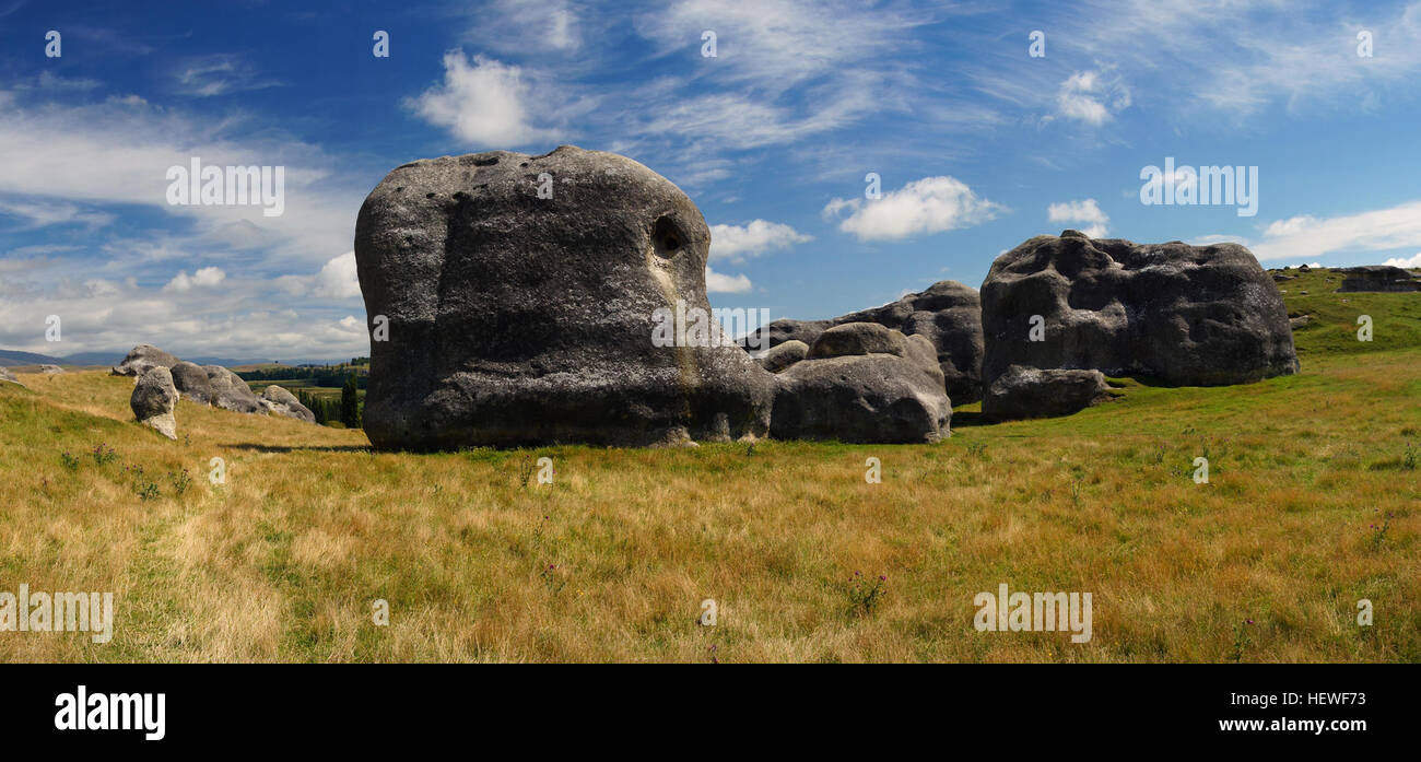 The Elephant Rocks in Otago, New Zealand, are large limestone ...