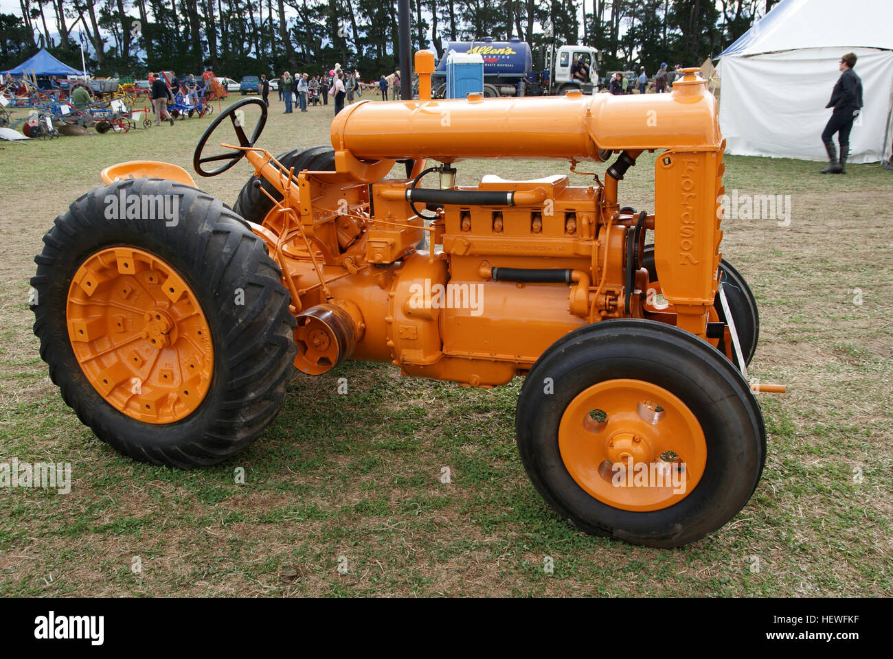 Fordson tractors hi-res stock photography and images - Alamy