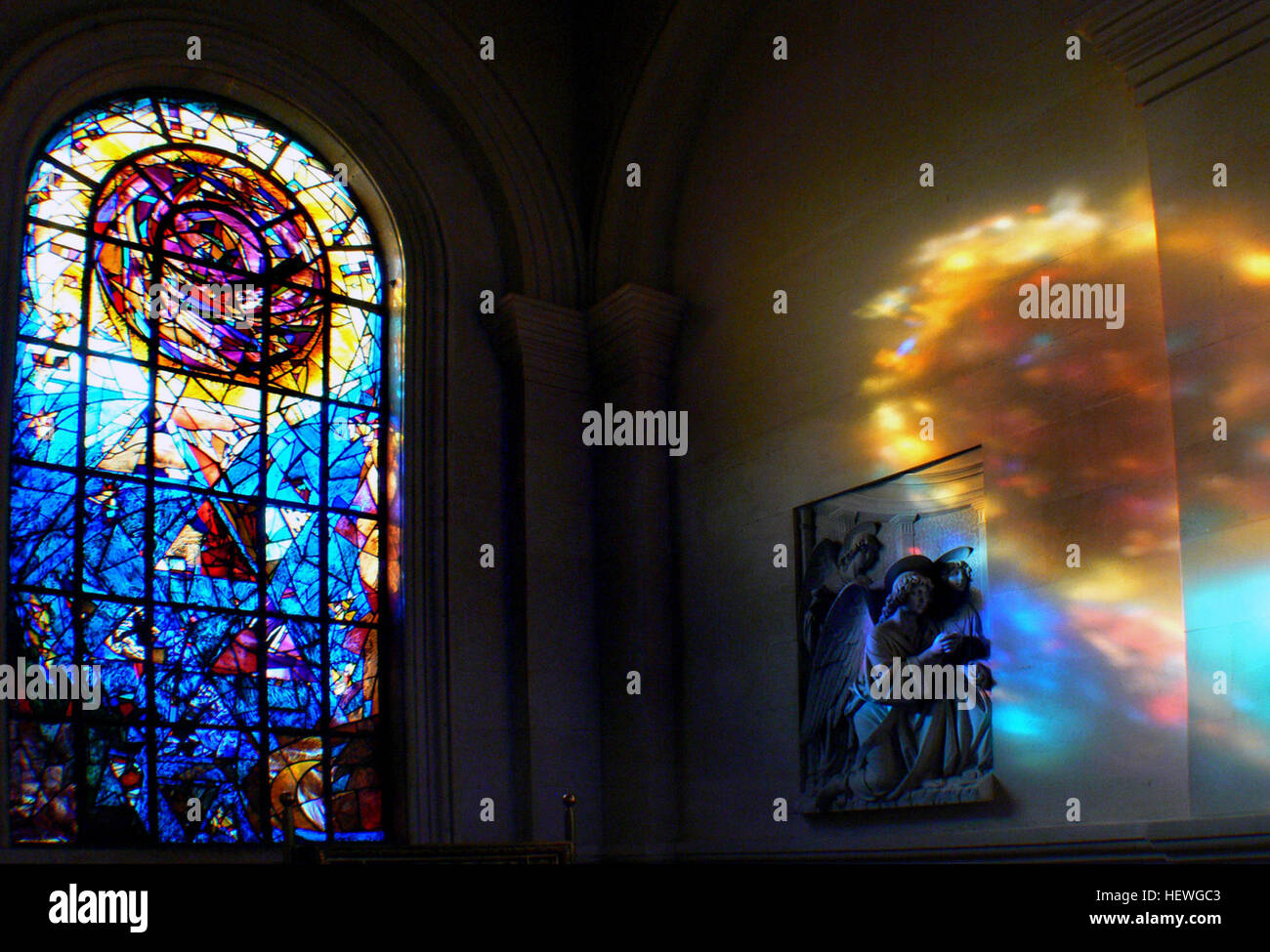 Mosques and churches hi-res stock photography and images - Alamy