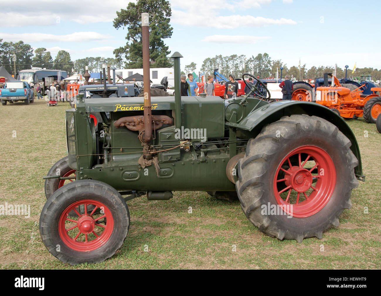 Massey harris tractors hi-res stock photography and images - Alamy