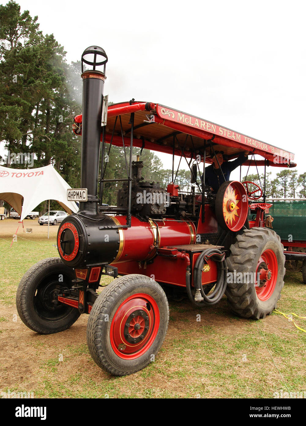 Vintage farm equipment hi-res stock photography and images - Alamy