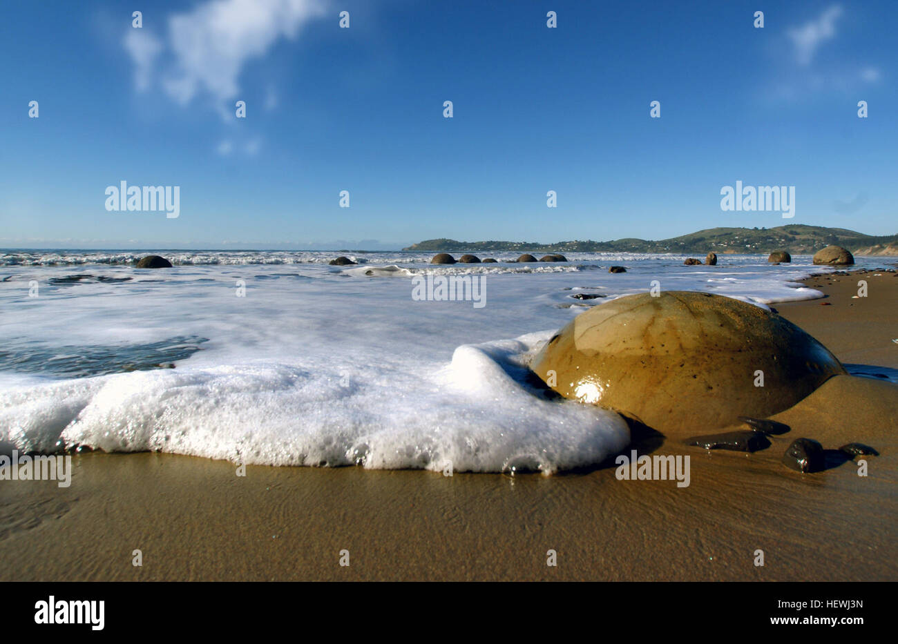 Unusually large spherical boulders lying hi-res stock photography and ...