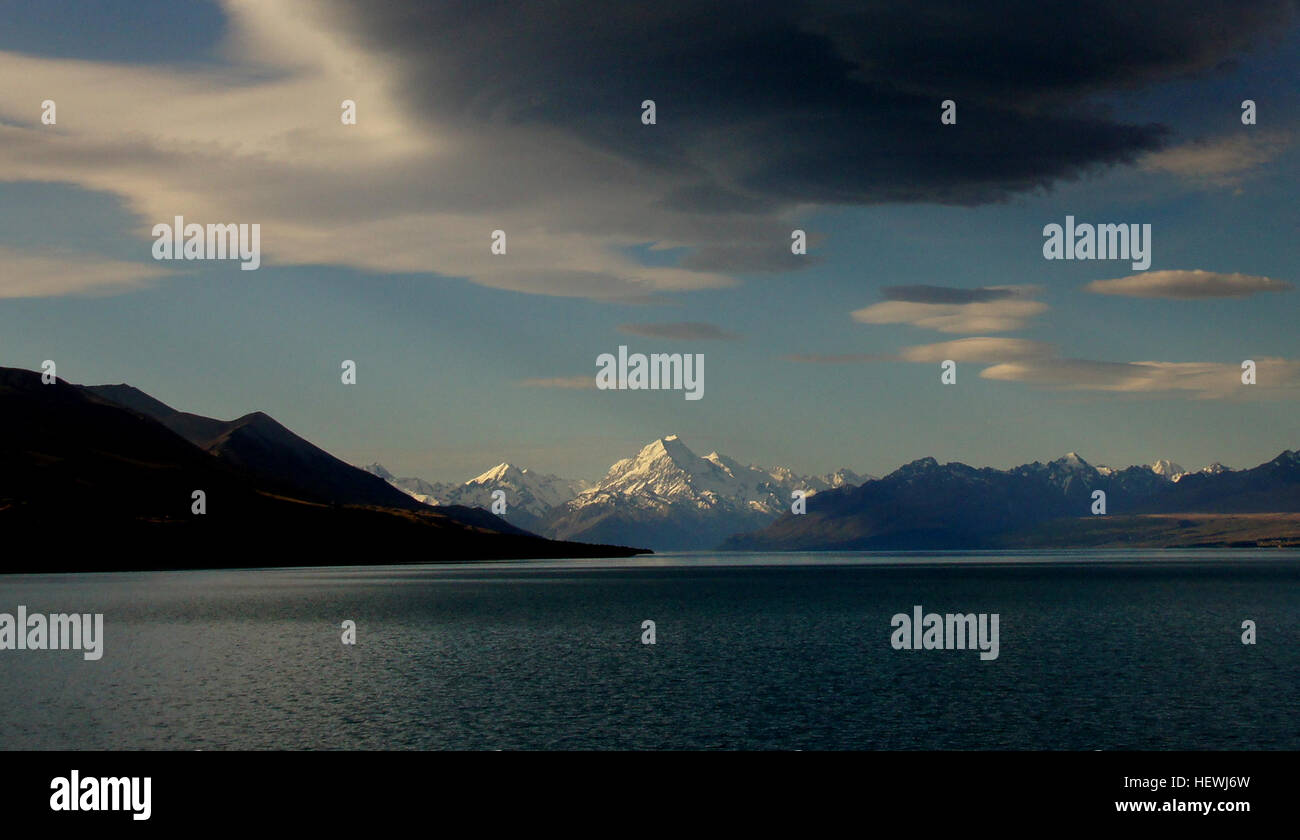 Aoraki / Mount Cook, the highest peak in New Zealand, is located in the ...