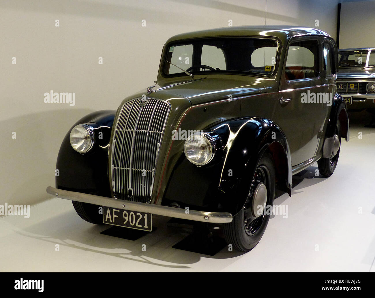 Sidevalve engine hi-res stock photography and images - Alamy