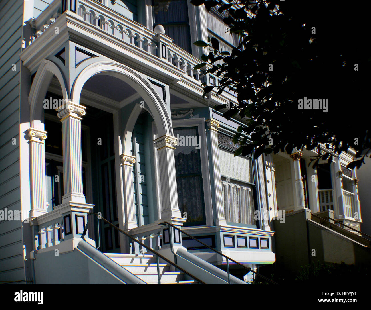 This photograph captures the iconic Painted Ladies houses at Alamo ...