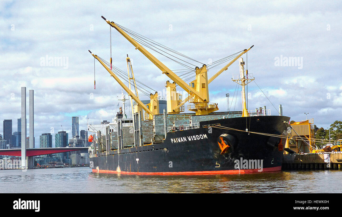 The PAIWAN WISDOM is a bulk carrier vessel, registered under the flag ...