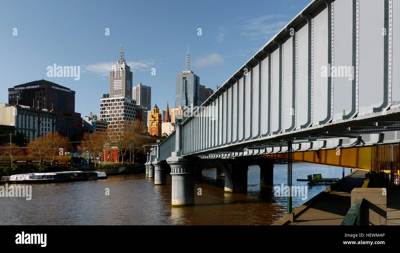 Victorian railway bridges hi-res stock photography and images - Alamy
