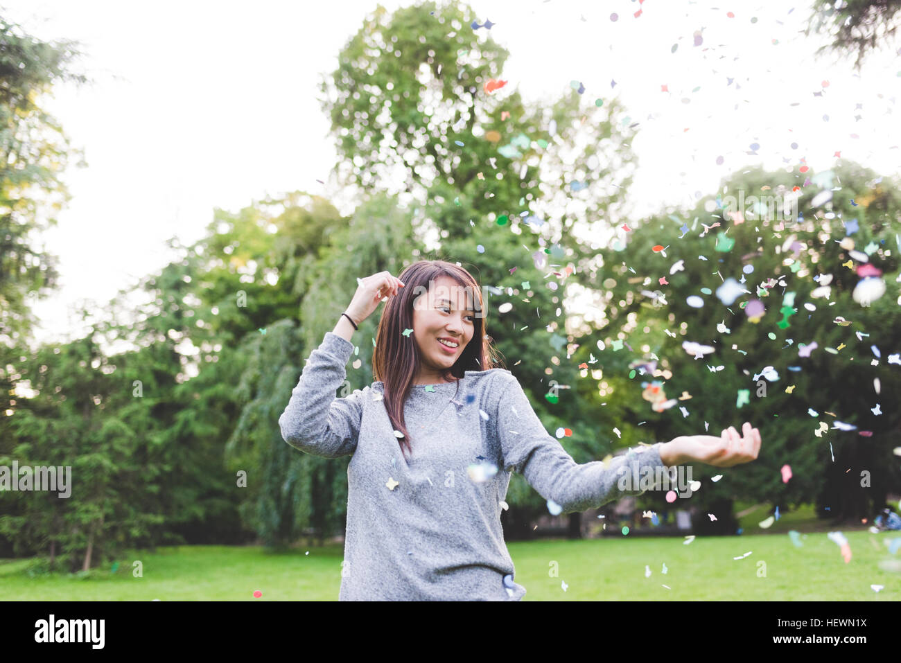 Throwing confetti hi-res stock photography and images - Alamy