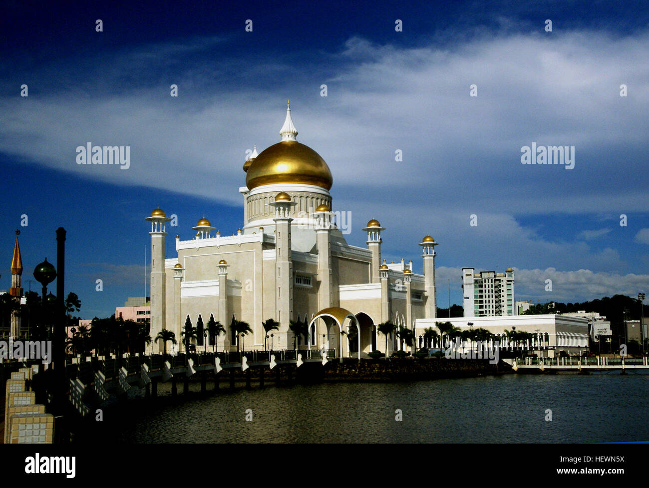 The photograph showcases the stunning Islamic architecture of the ...