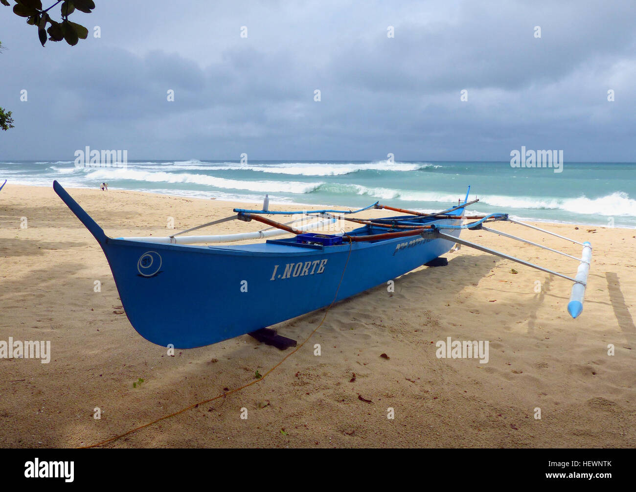 Double hulled canoes hi-res stock photography and images - Alamy