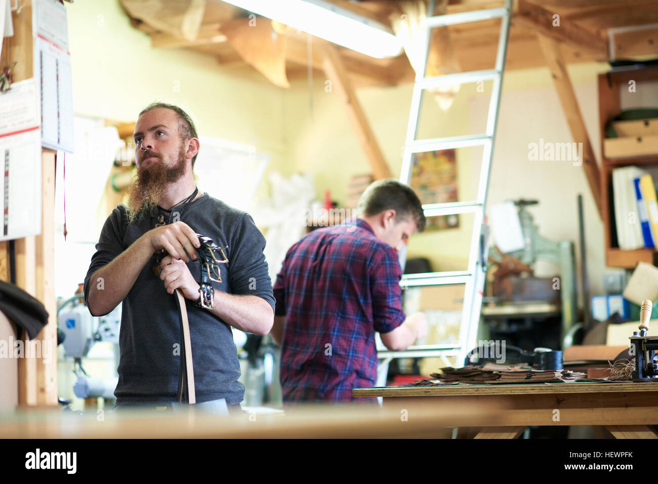 Male workers hi-res stock photography and images - Alamy