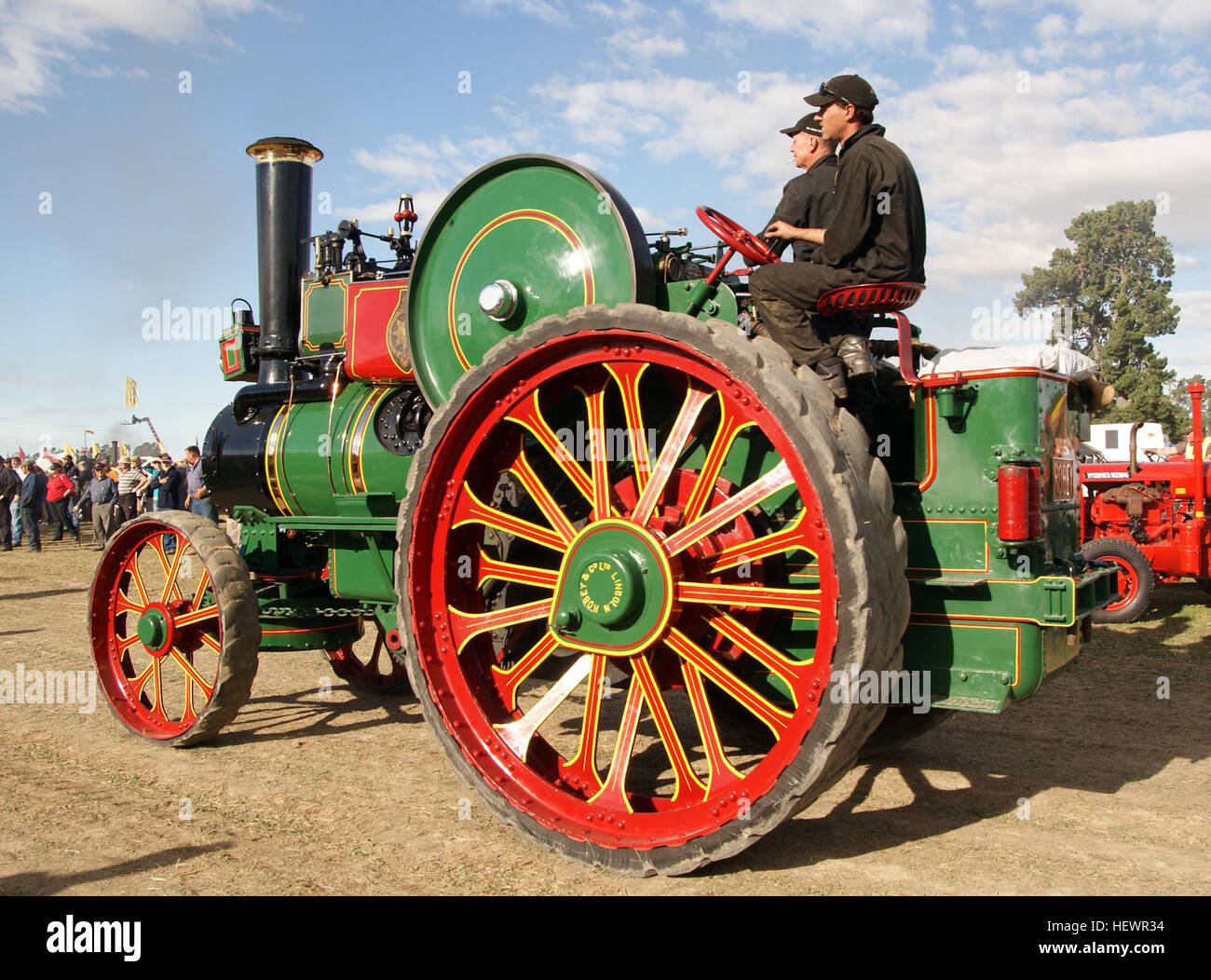 Steam powered farm equipment hi-res stock photography and images - Alamy