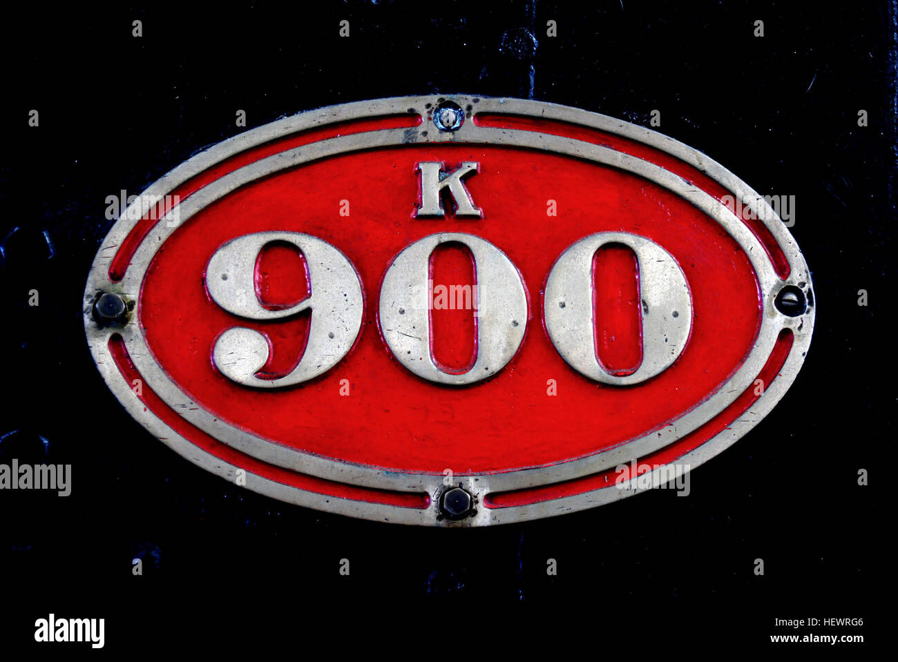 The NZR K class locomotives were steam-powered trains built in New ...