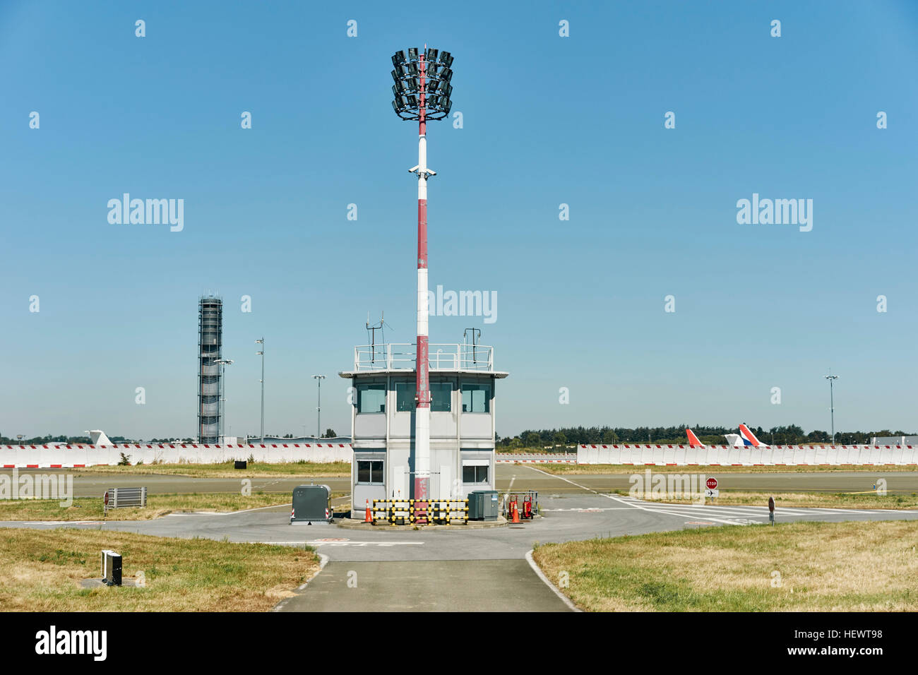 Control tower charles de gaulle hi-res stock photography and images - Alamy