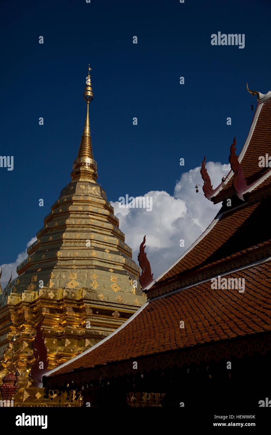 Wat doi suthep hi-res stock photography and images - Alamy