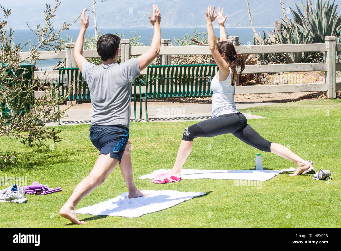 teaching,teach,learn,learning,yoga,exercise,stretches,At, Venice Beach ...