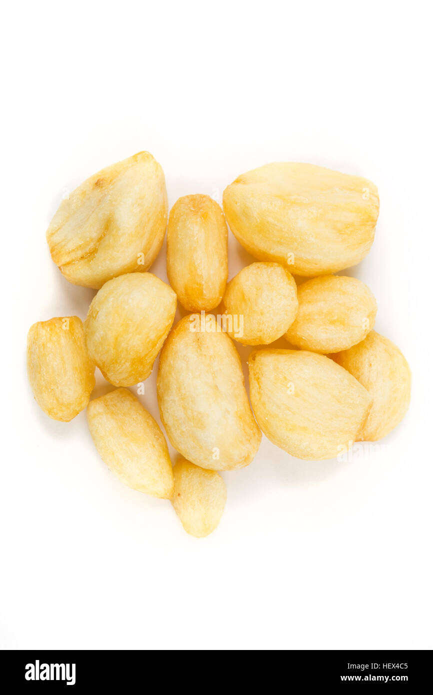 Garlic pod isolated on white background Stock Photo - Alamy