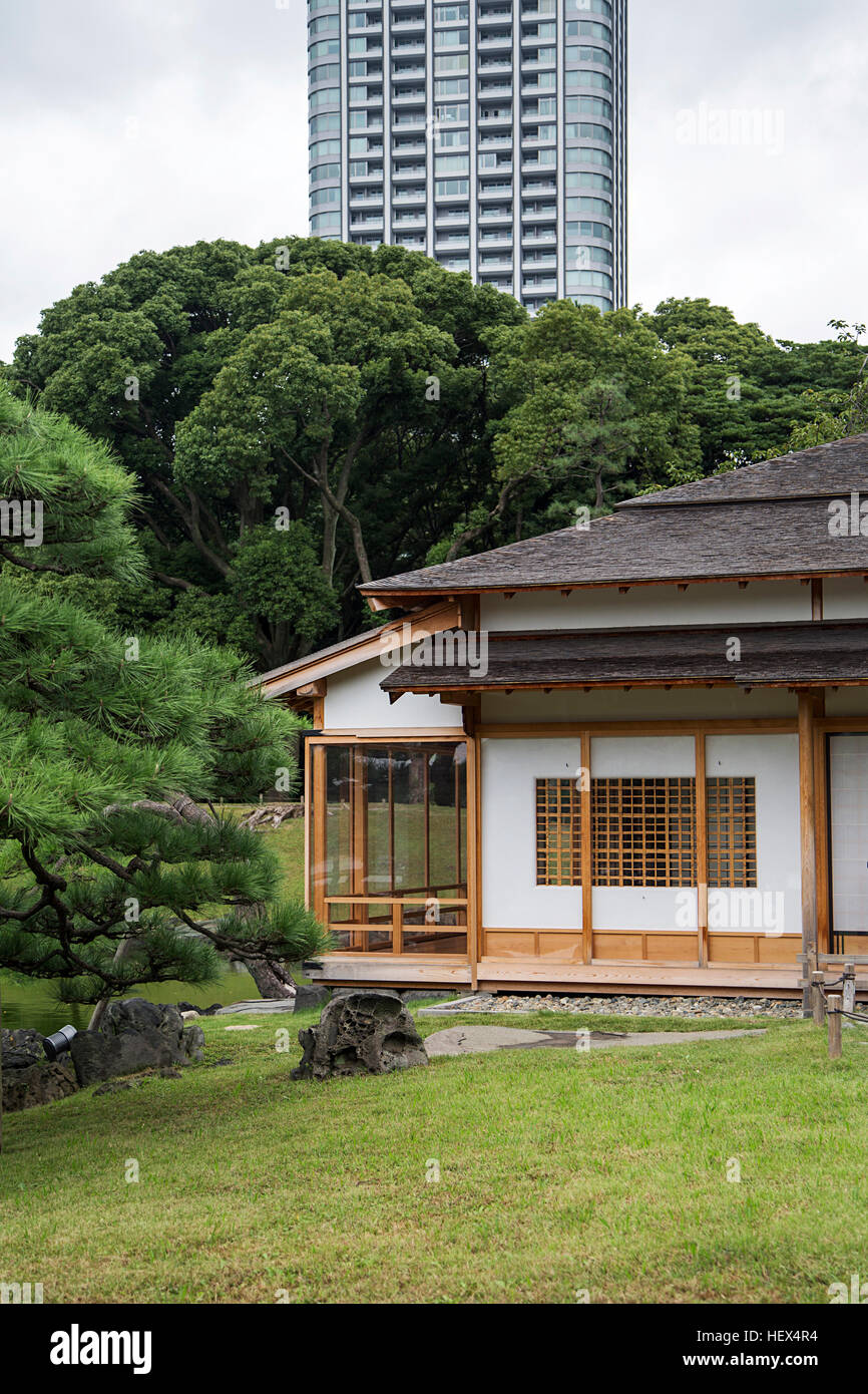 Detail of the hamarikyu gardens in tokyo hi-res stock photography and ...