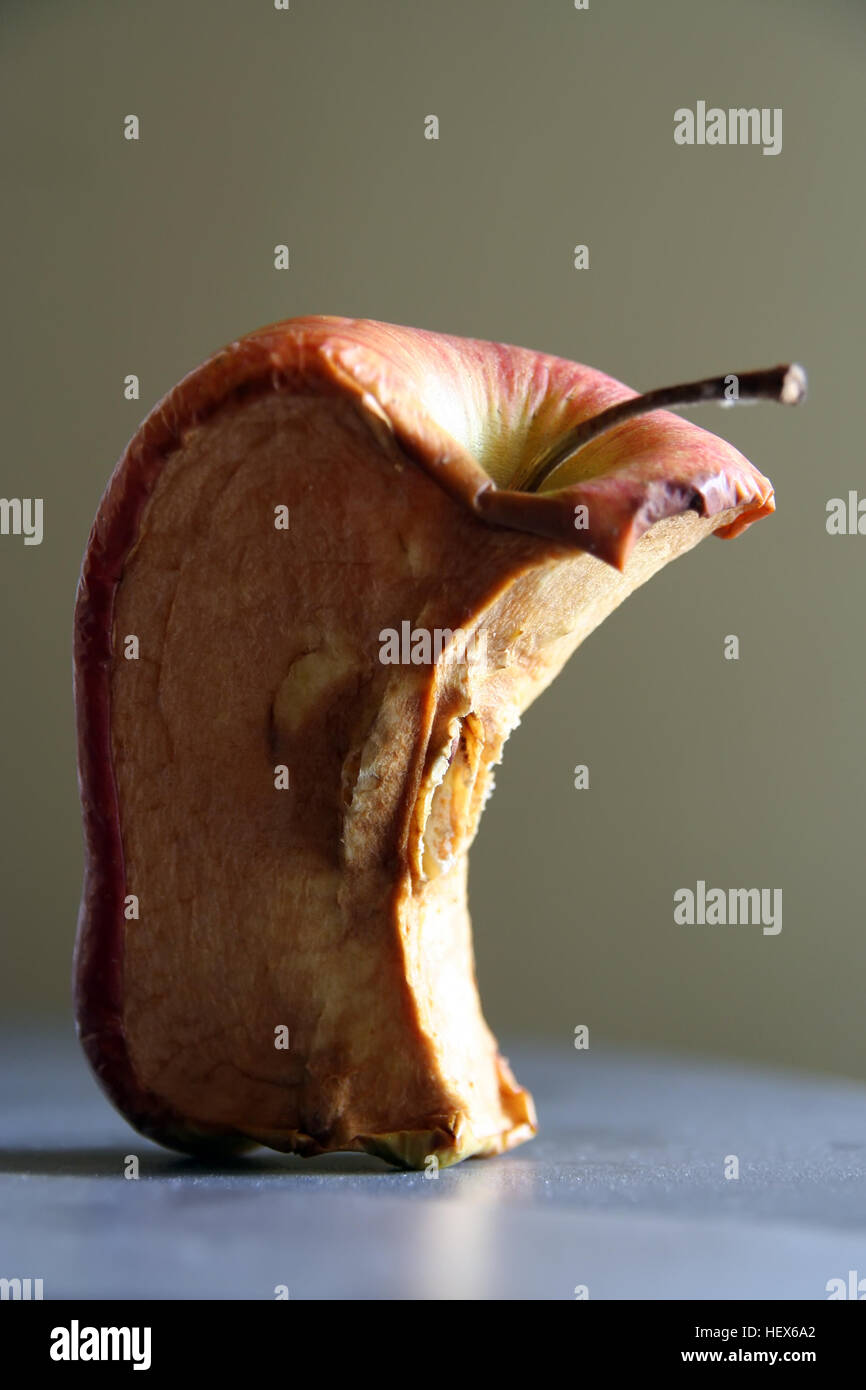 Old rotten apple. Old dry apple Stock Photo - Alamy