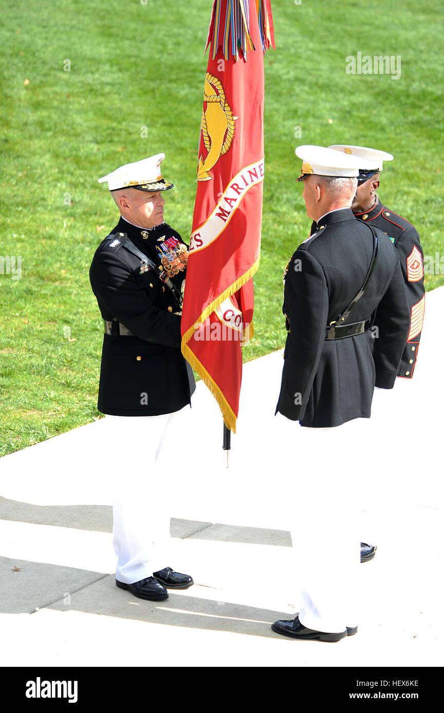 Gen james amos hi-res stock photography and images - Alamy