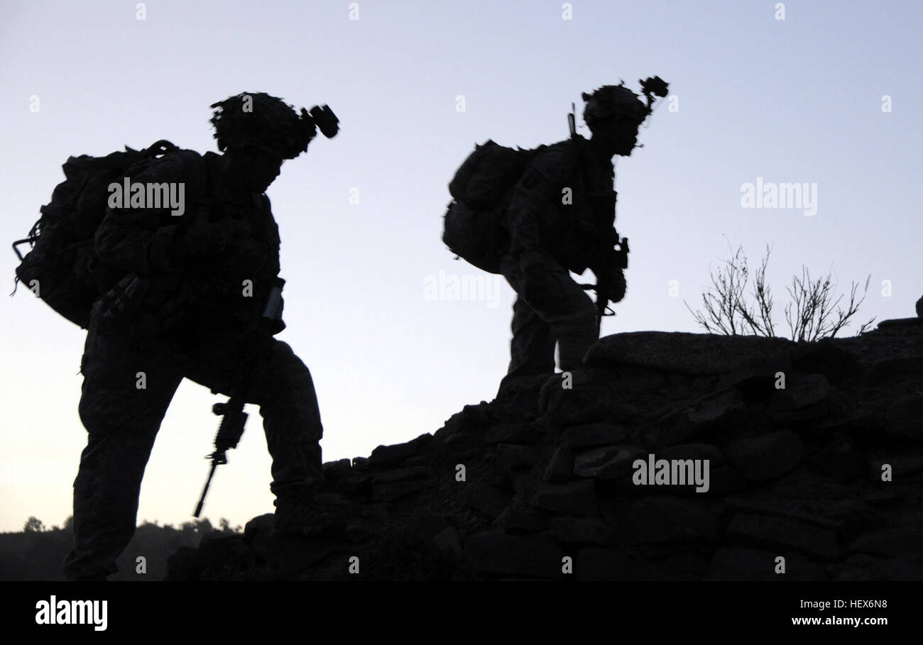 Task Force White Currahee Soldiers from E Company, 2nd Battalion, 506th ...