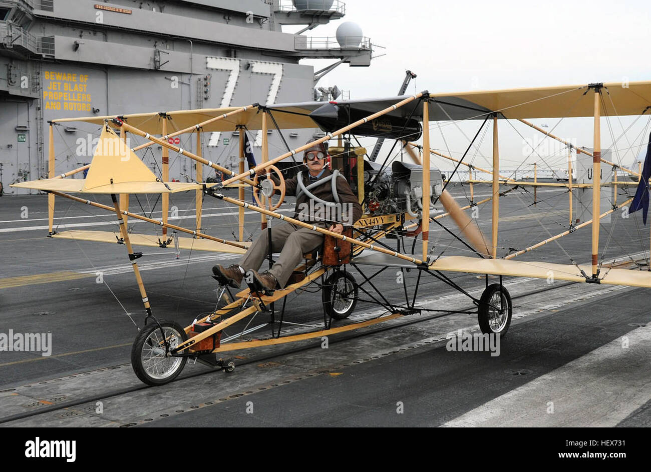 Retired Navy Cmdr. Bob Coolbaugh pilots a replica of a Curtis Pusher ...