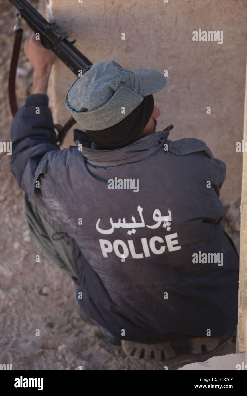 Police quick response team hi-res stock photography and images - Alamy