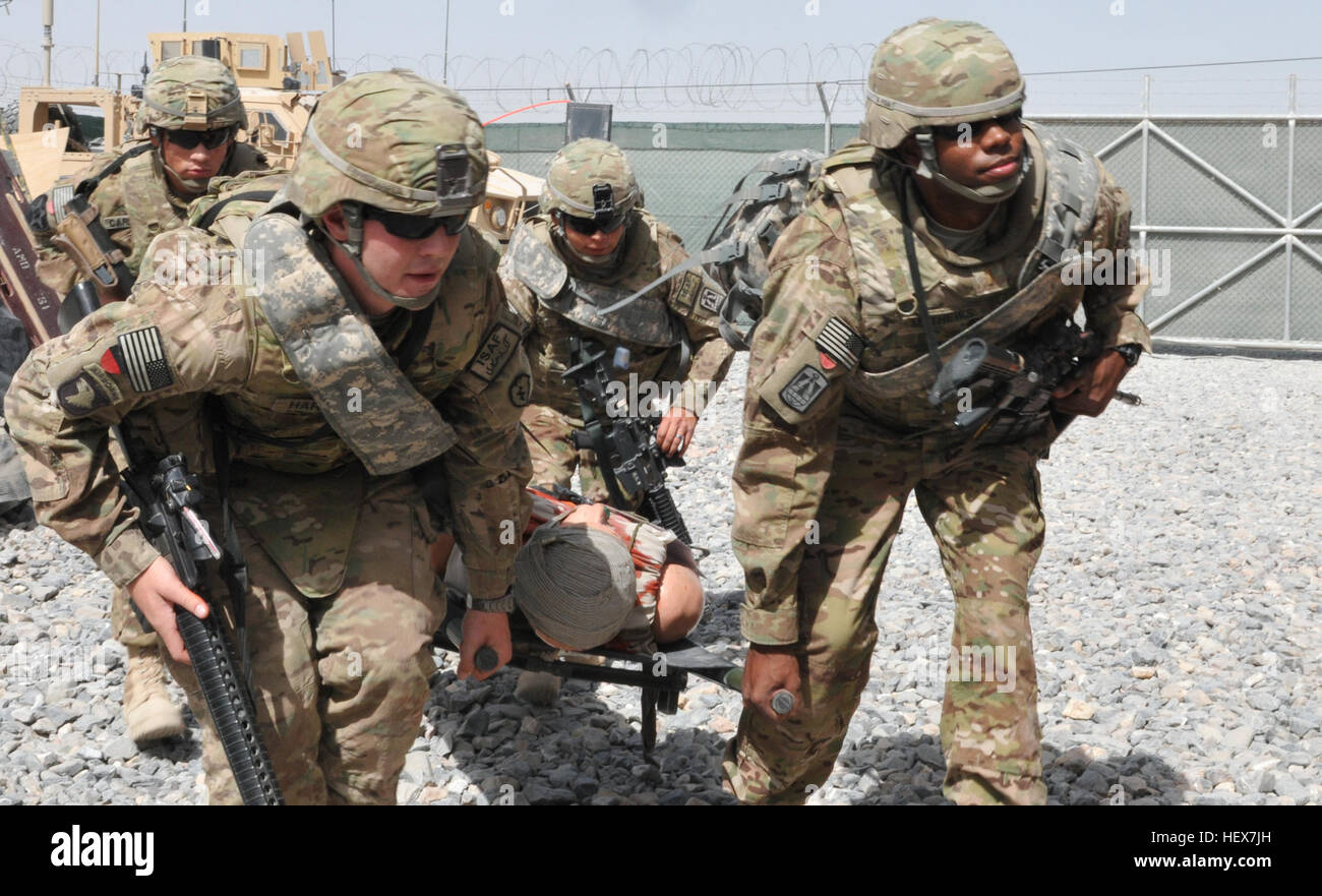 From left, Spc. Larry Harper of the 209th Aviation Support Battalion ...