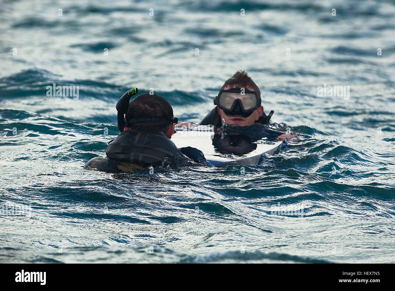 Force reconnaissance Marines with 4th Force Reconnaissance Company swim ...