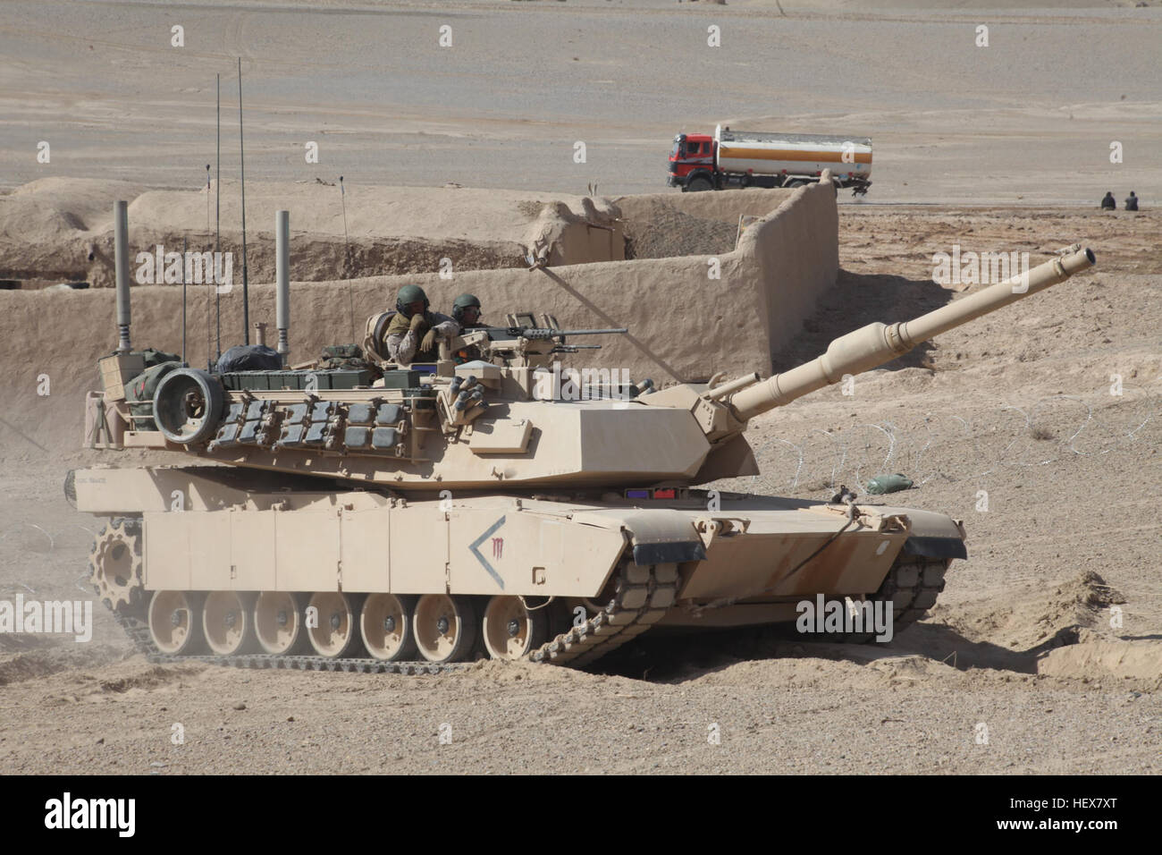 A U S Marine Corps M1a1 Abrams Tank With 1st Tank Platoon Delta