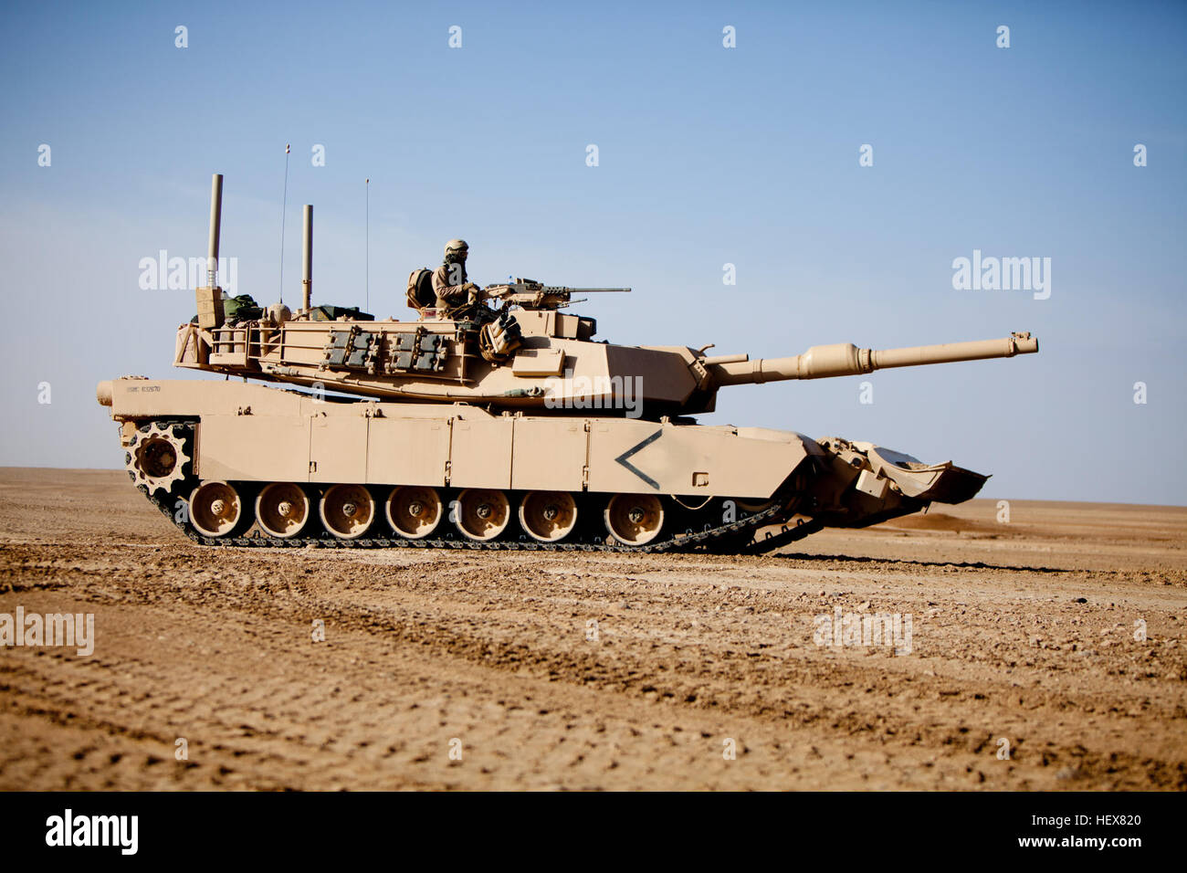 Combat logistics battalion 8 clb 8 hi-res stock photography and images ...