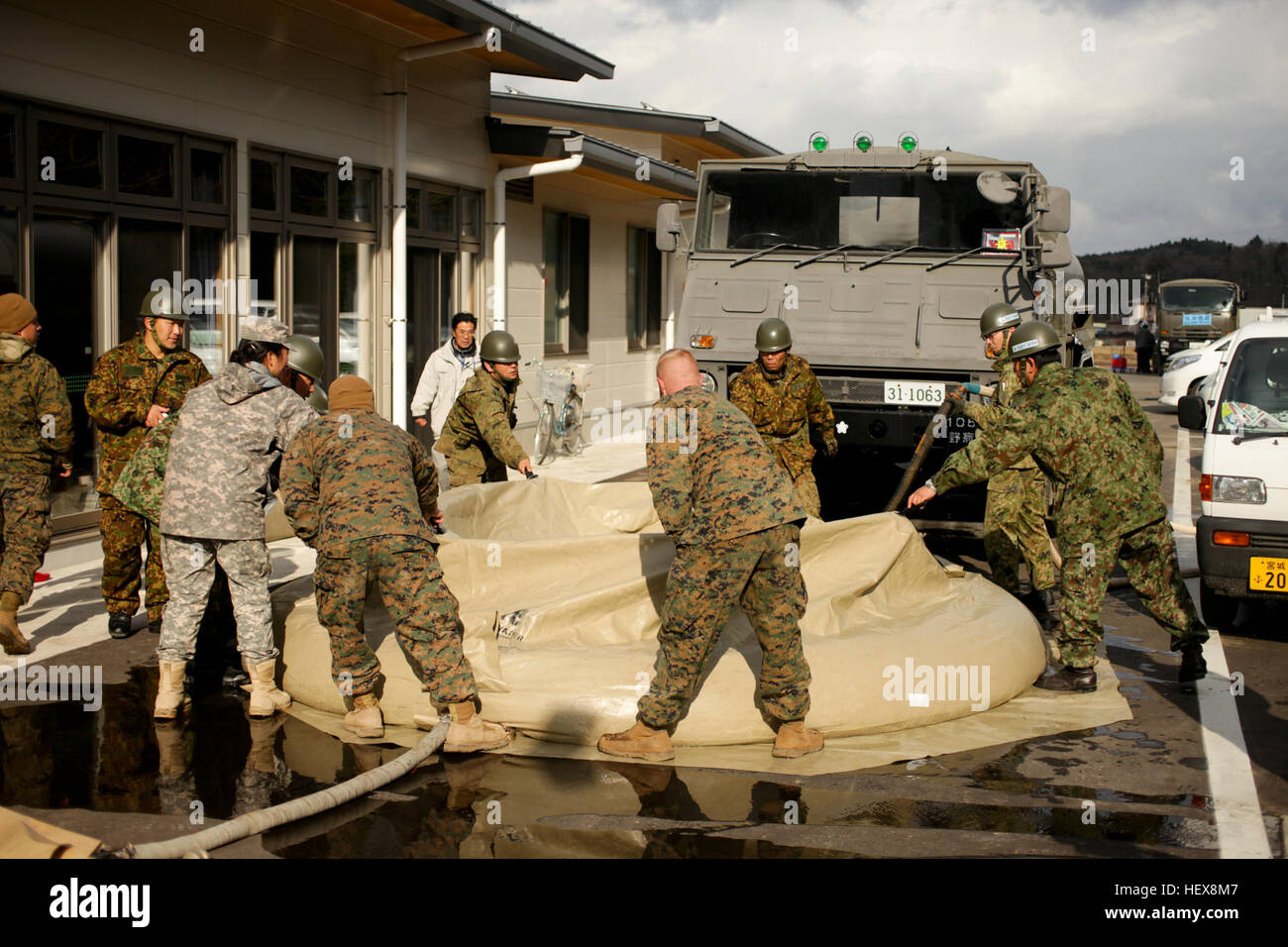 Marines from Task Force Fuji and Marine Wing Support Squadron 171 (MWSS ...